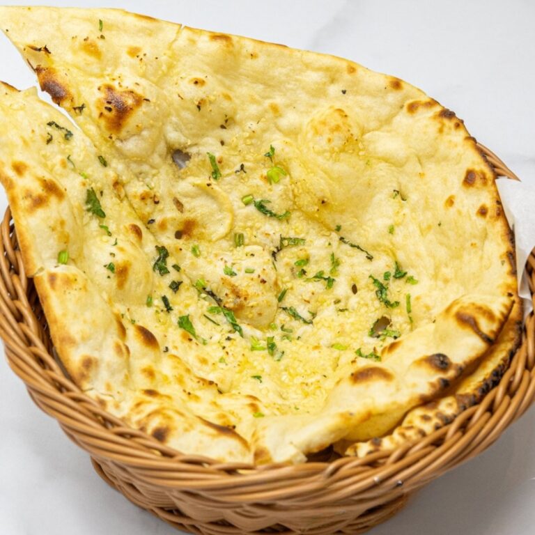 Garlic Naan – Lahore 2 Delhi